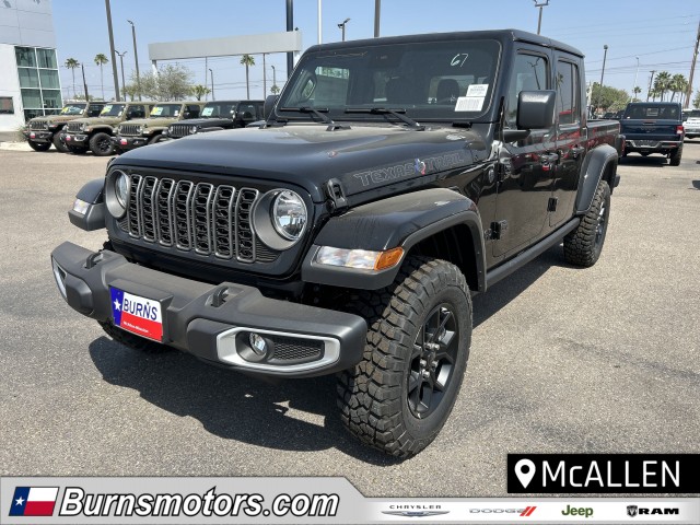 New 2025 Jeep Gladiator Texas Trail Crew Cab in McAllen #25399 | Burns Motors