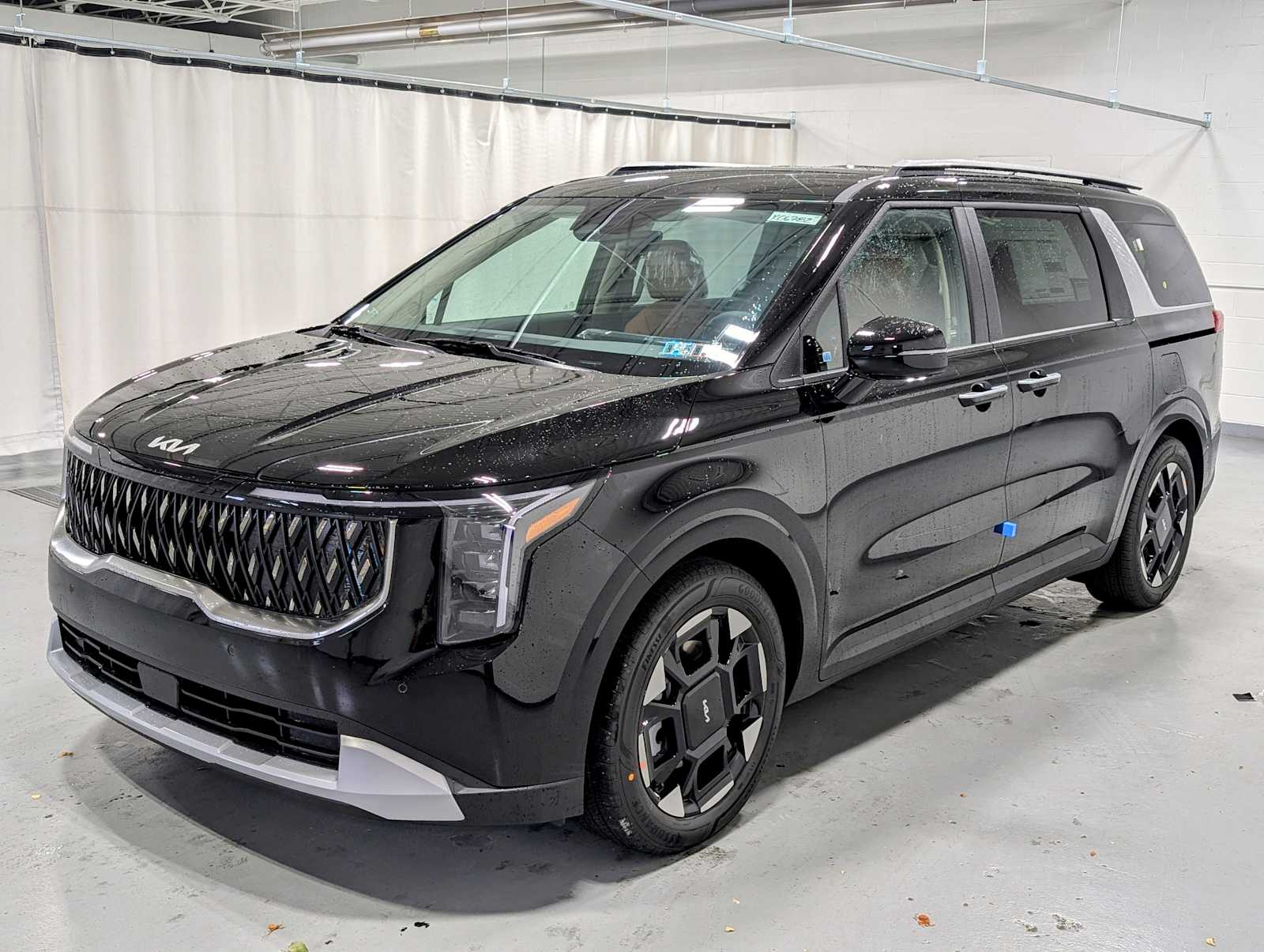 New 2025 Kia Carnival EX in Aurora Black Pearl | Greensburg, PA | #K06782