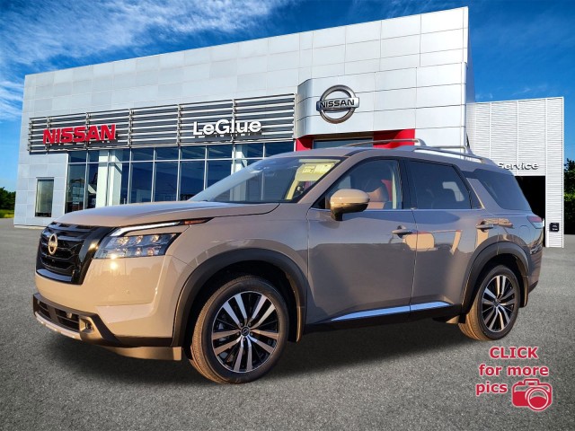 New 2025 Nissan Pathfinder Platinum SUV in Alexandria #I743 | Leglue Nissan