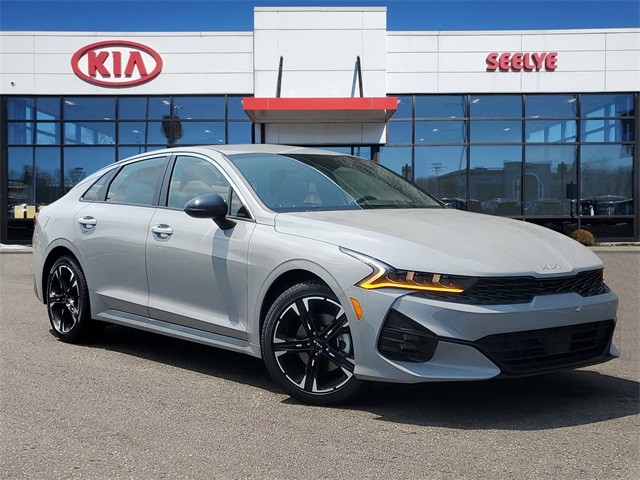 New 2024 Kia K5 GT-Line 4D Sedan in Kalamazoo #23K1408 | Seelye Kia of Kalamazoo