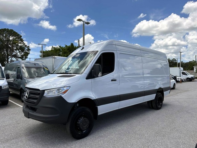 New 2024 Sprinter Sprinter Cargo Van Cargo 170 WB Full-size Cargo Van ...