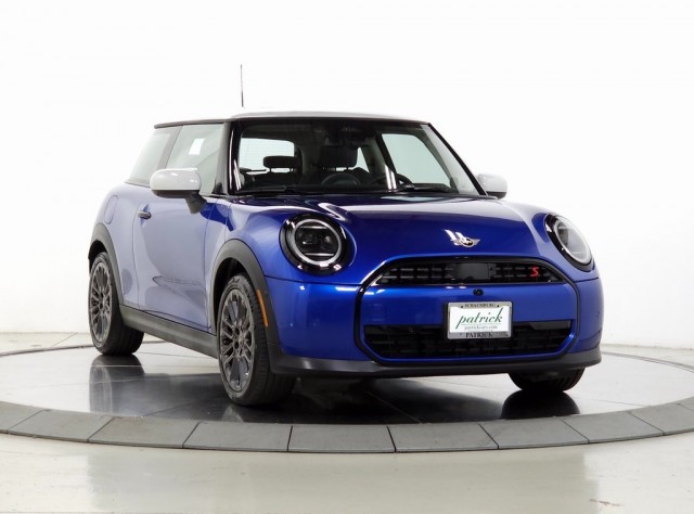 Certified Pre-Owned 2025 MINI Cooper S Iconic 2D Hatchback in ...