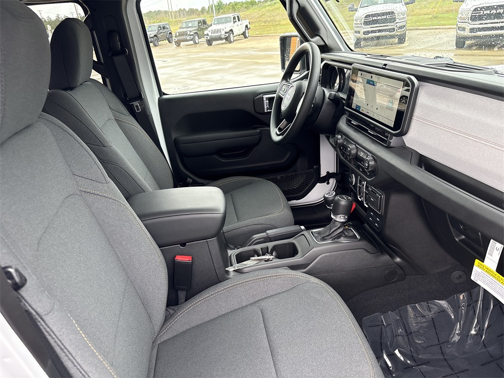 New 2025 Jeep Gladiator Nighthawk Crew Cab in Natchitoches #J5028 ...