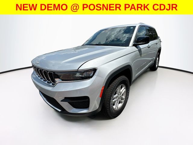 New 2025 Jeep Grand Cherokee Laredo Utility in Lake Wales #RF267014 | Lake Wales Chrysler Dodge ...