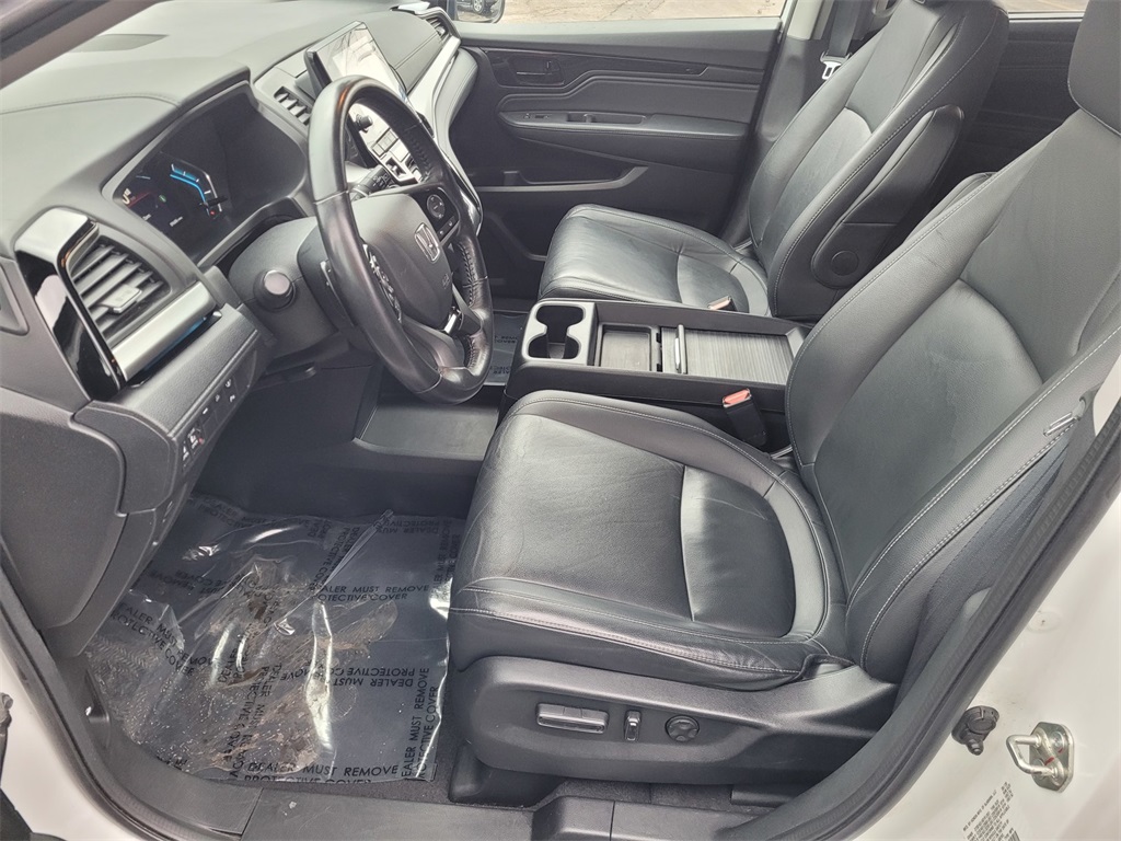 Certified Pre-Owned 2021 Honda Odyssey Touring 4D Passenger Van in ...