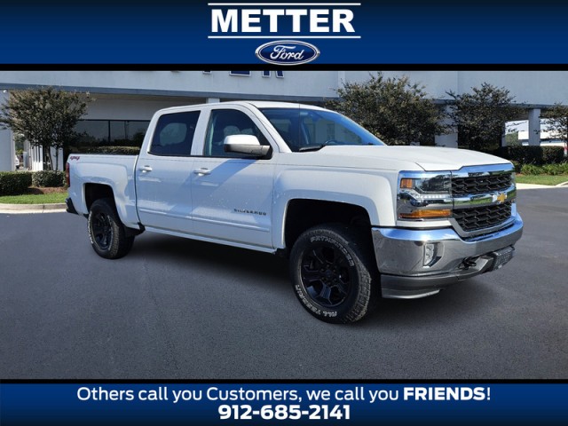 Pre-Owned 2018 Chevrolet Silverado 1500 LT 4 Door Crew Cab Short Bed ...