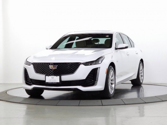 Patrick Cadillac located in Schaumburg, IL