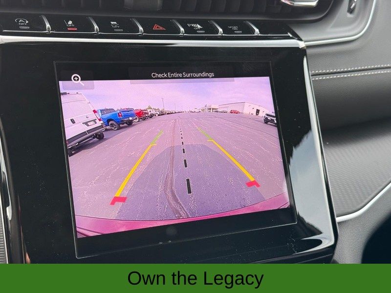 New 2025 Jeep Grand Cherokee Laredo X Sport Utility in Festus #X4338 | Lucas-Smith Chrysler Center