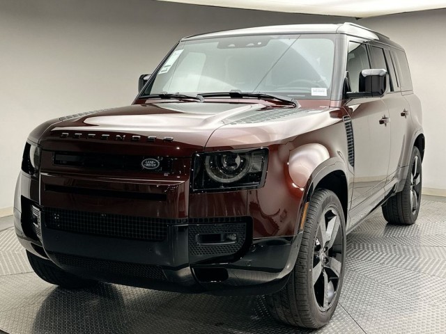 New 2025 Land Rover Defender 130 X-Dynamic SE 4D Sport Utility in ...