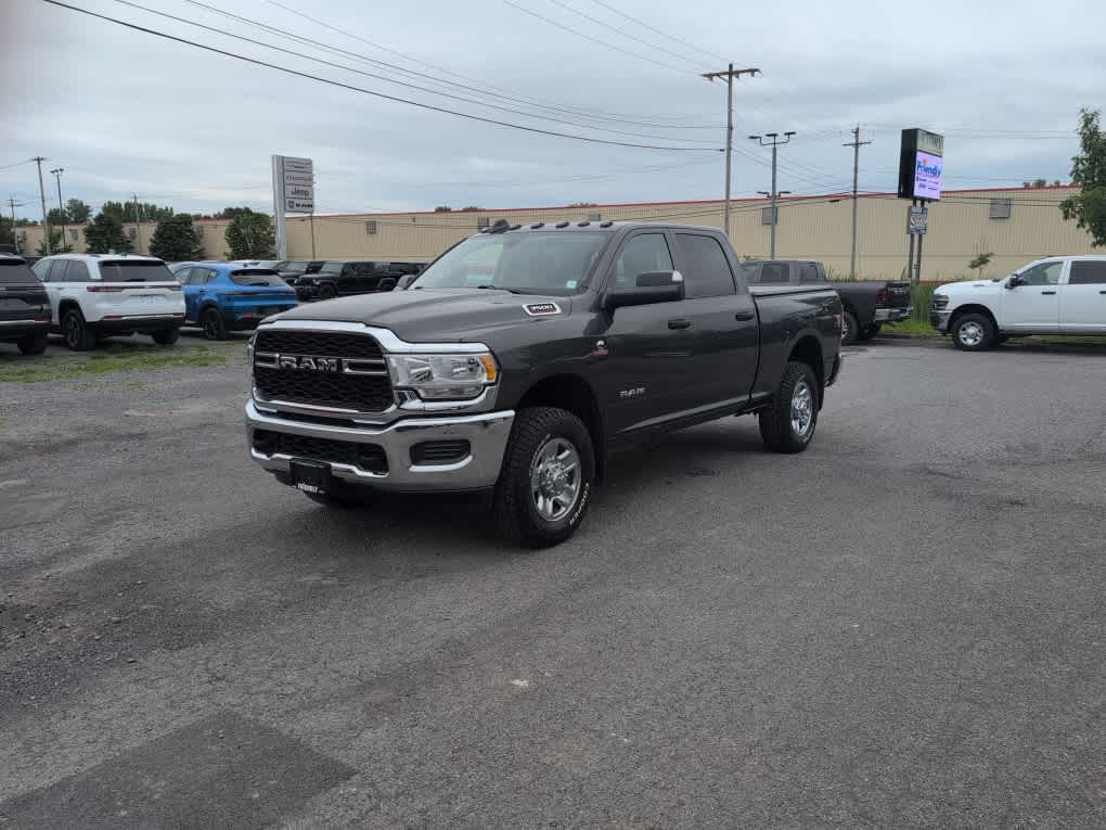 Pre-Owned 2020 Ram 3500 Tradesman Crew Cab Pickup in Hamilton #219802P | Friendly Dodge Chrysler ...