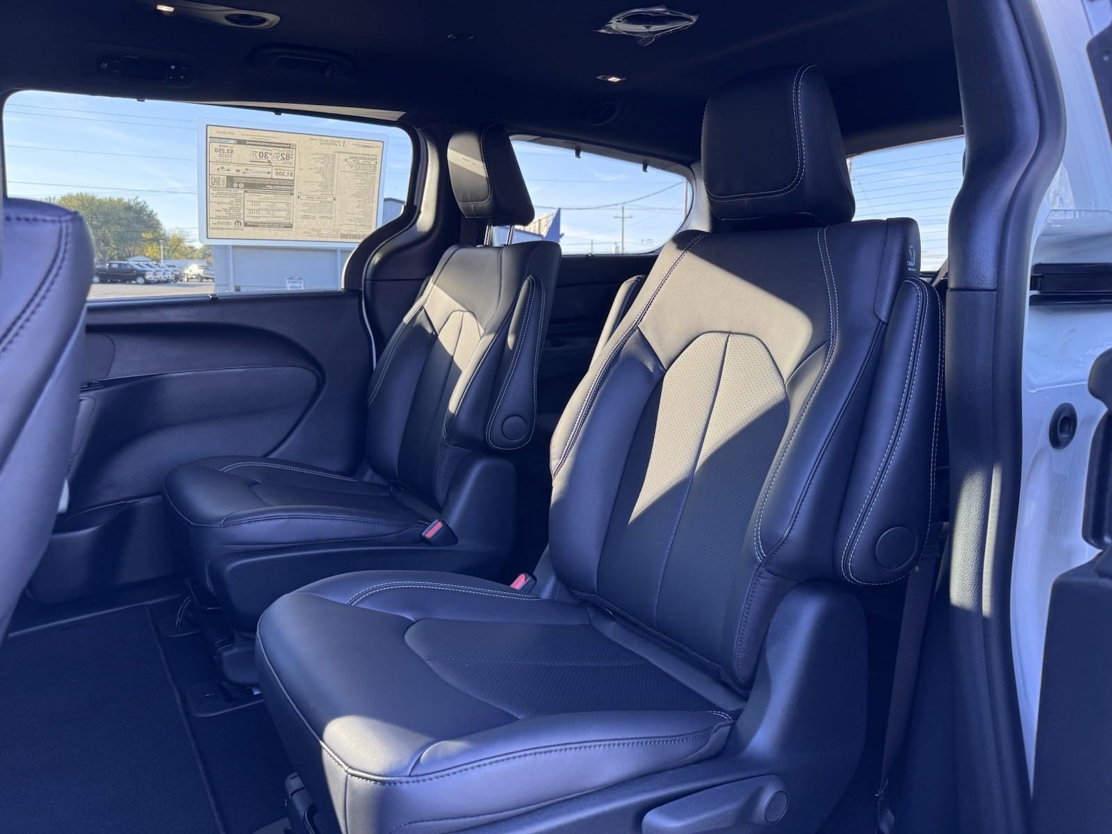 New 2024 Chrysler Pacifica Hybrid Hybrid S Appearance Pkg Passenger Van ...