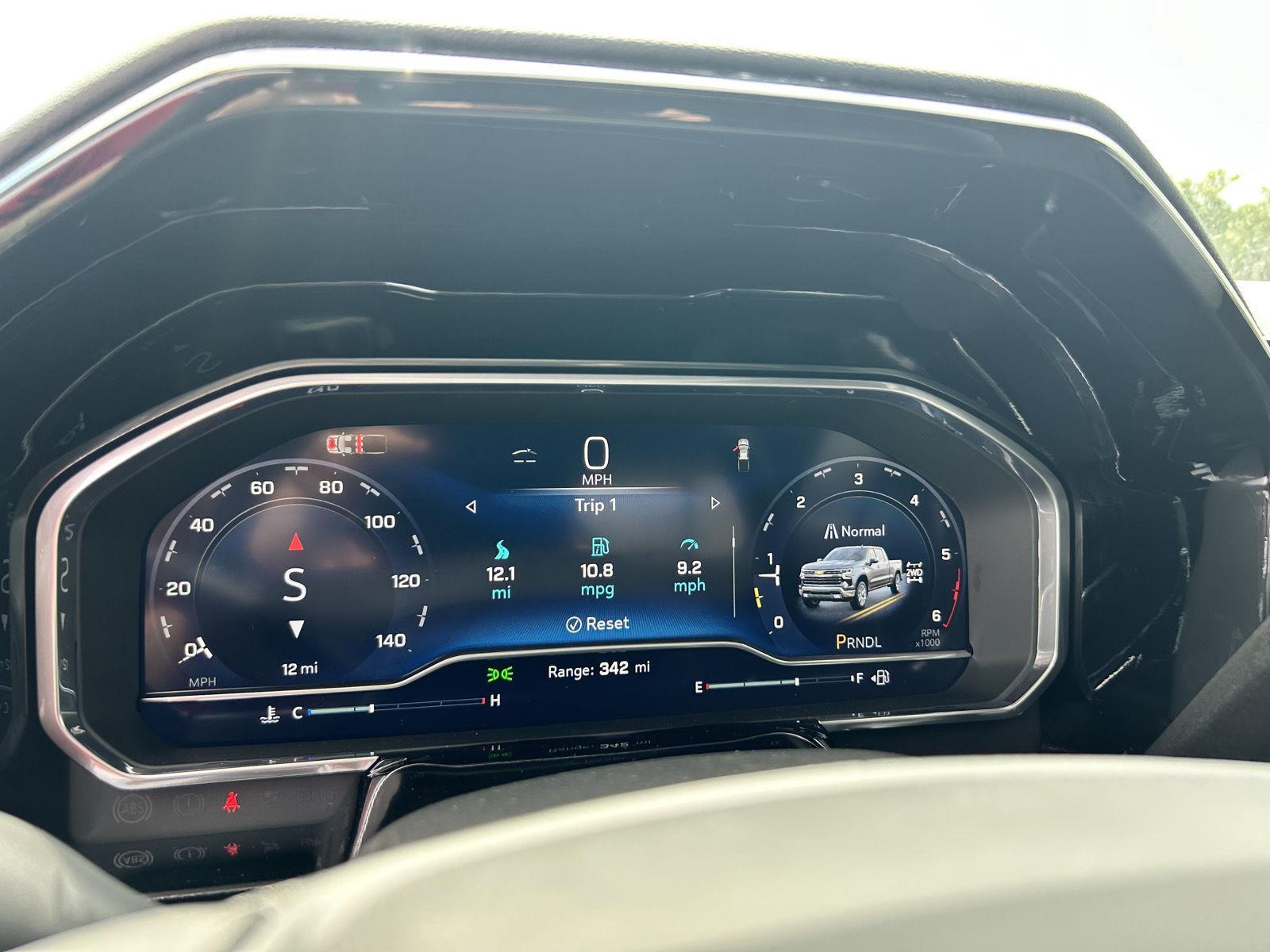 New 2025 Chevrolet Silverado 1500 LT Crew Cab in North Platte #S283 | Jerry Remus Chevrolet