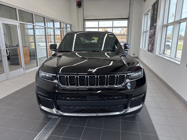 New 2025 Jeep Grand Cherokee L Limited Sport Utility in Standish #C1957 | Richardson Chrysler ...