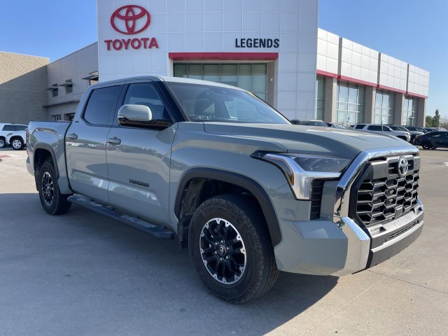 Pre-Owned 2025 Toyota Tundra 4WD SR5 in Kansas City #RL272465 | Legends Honda