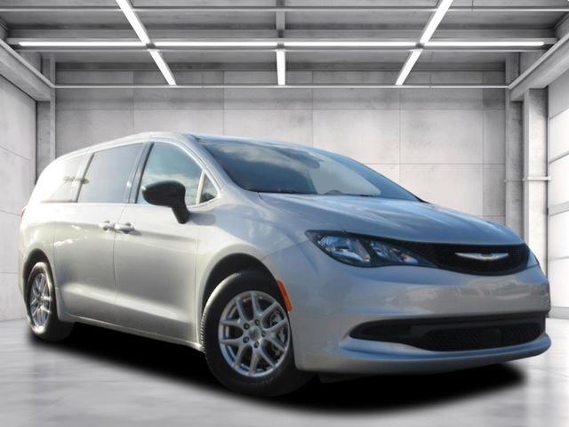 Certified Pre-Owned 2024 Chrysler Voyager LX 4D Passenger Van in ...