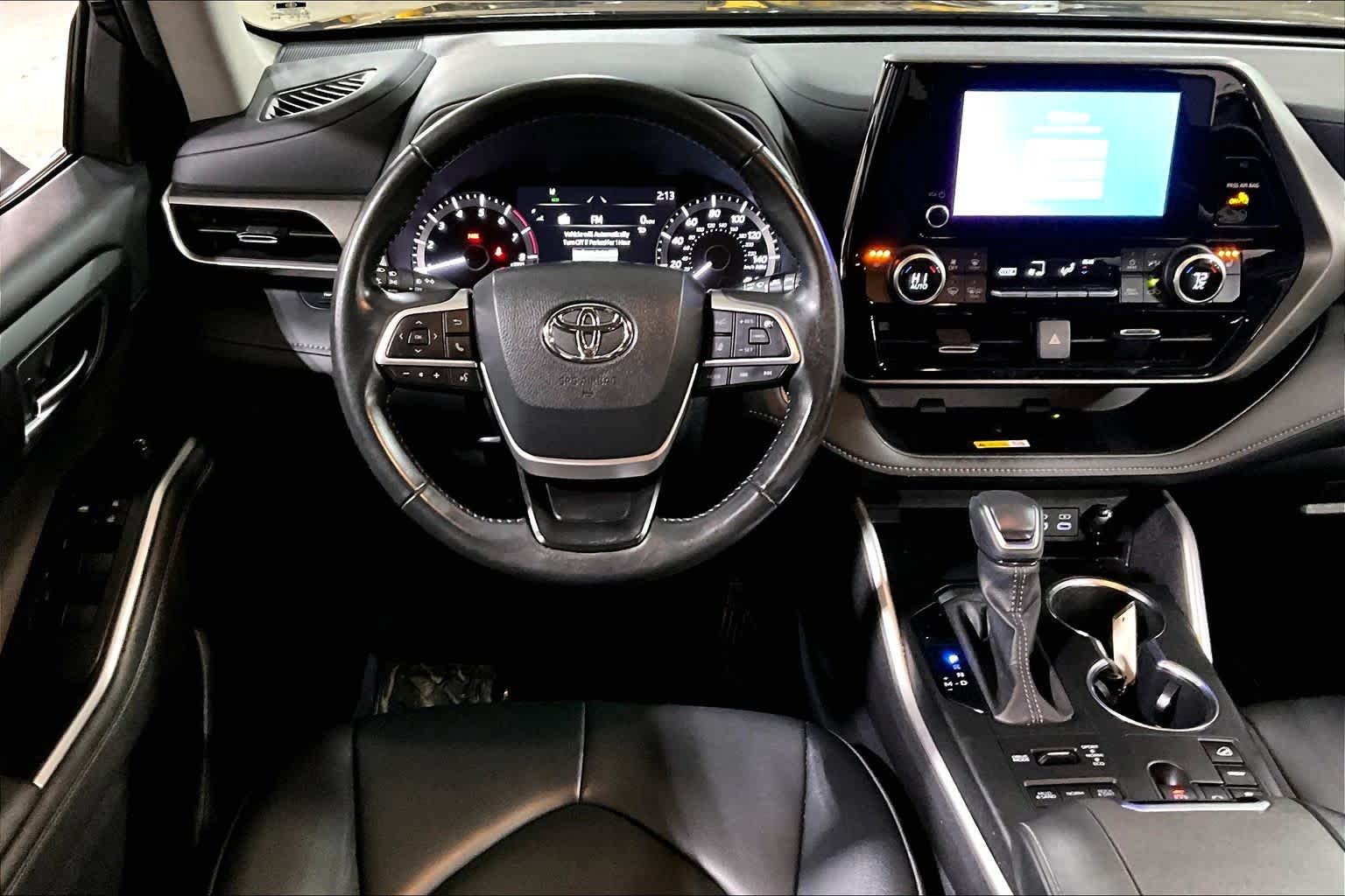 Pre-Owned 2024 Toyota Highlander XLE AWD in Manchester #RS538052 | Ira ...