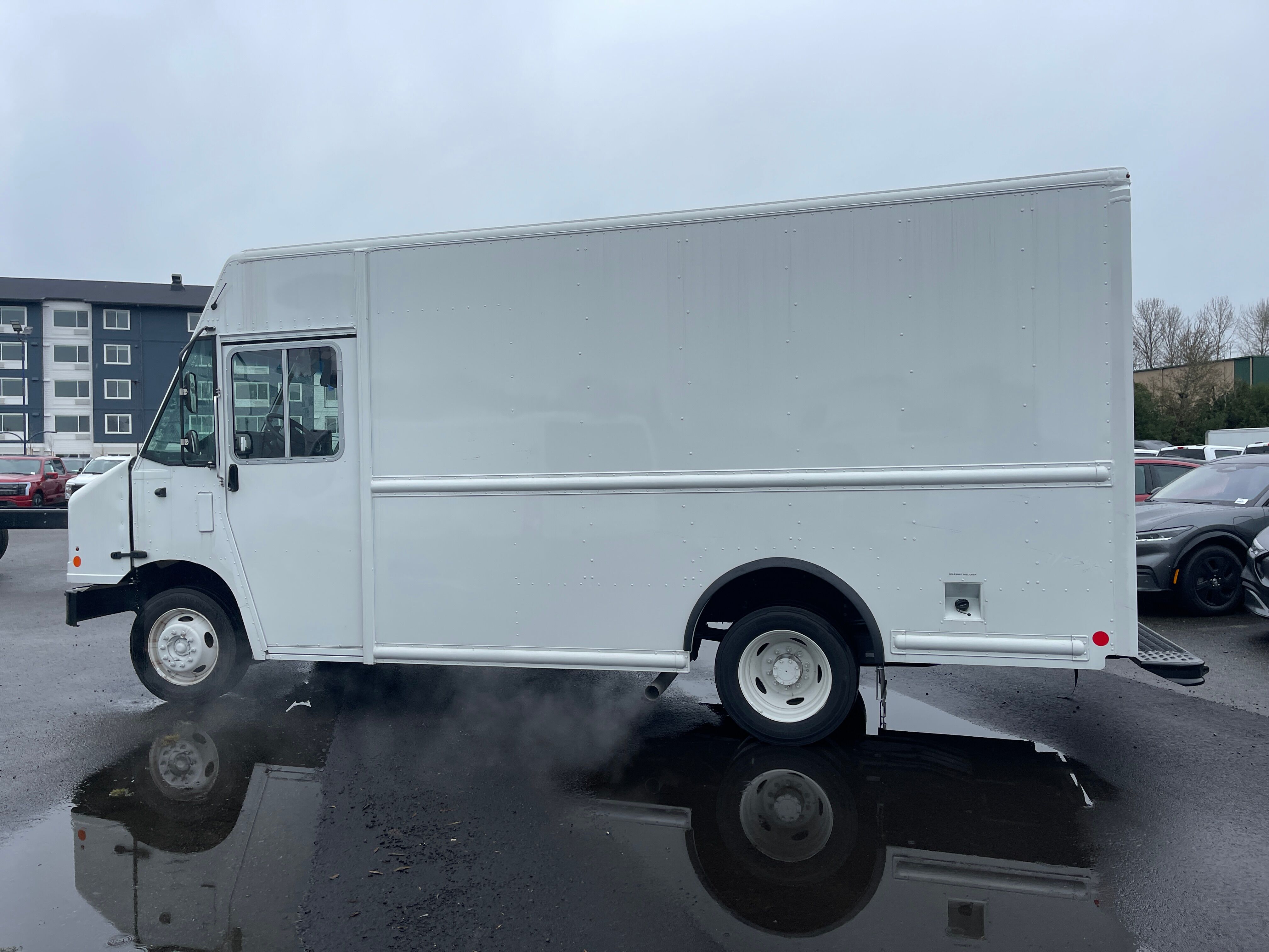 New 2023 Ford Step Van XLAT Step Van in Kent #F2569 | Bowen Scarff Ford ...