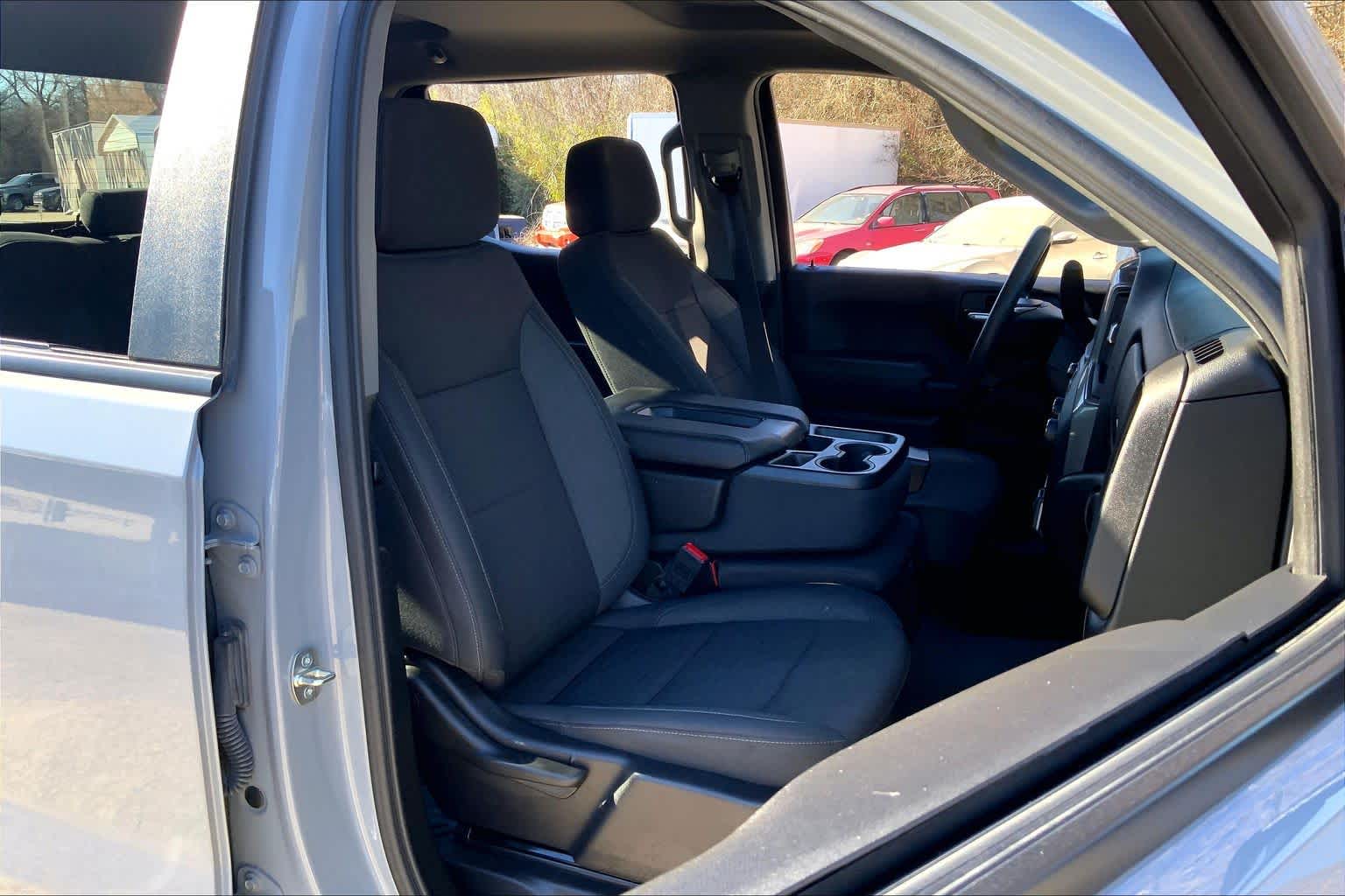 Certified Pre-Owned 2024 Chevrolet Silverado 1500 Custom Crew Cab in ...