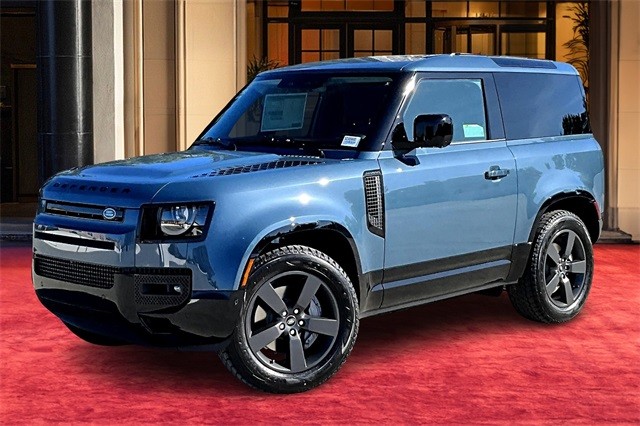 New 2025 Land Rover Defender 90 X-Dynamic SE 2D Sport Utility in ...