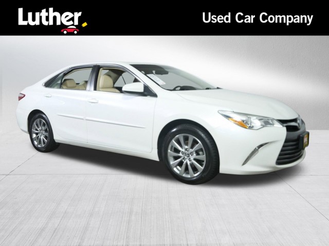 Pre-Owned 2015 Toyota Camry XLE 4dr Car in Brooklyn Park #M009654 ...