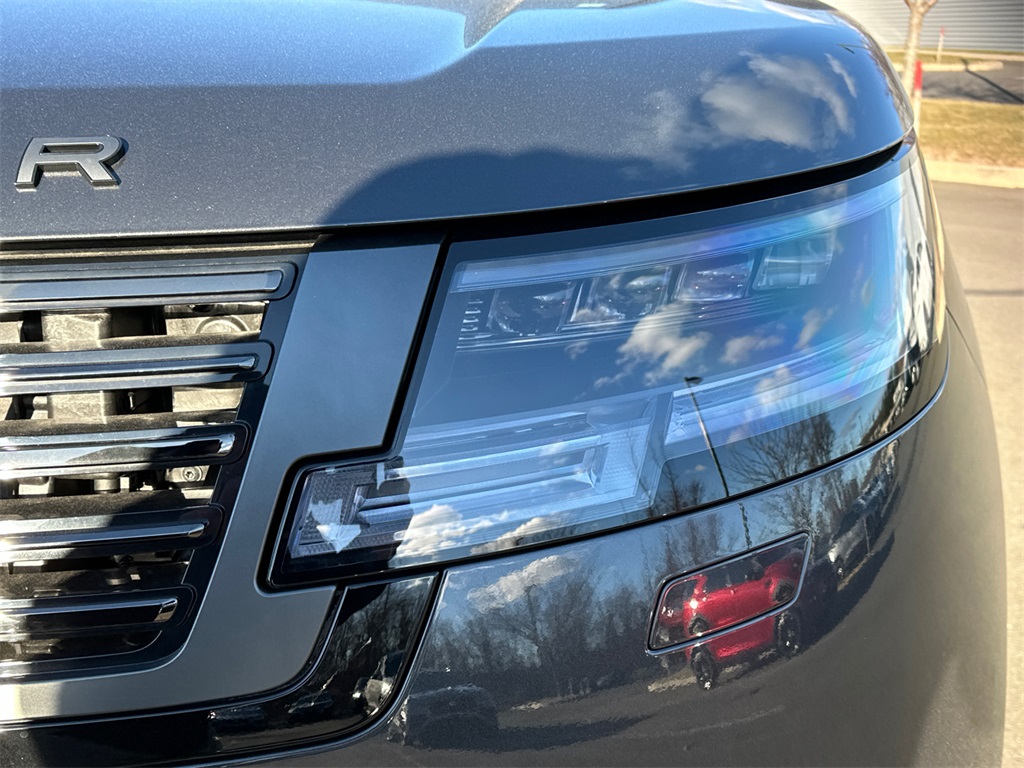 New 2025 LAND ROVER Range Rover SV Signature Suite SUV in North Haven ...