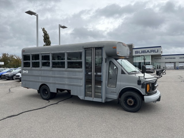 Pre-Owned 2001 Chevrolet Express Van G3500 Conversion Bus 2D Chassis in ...