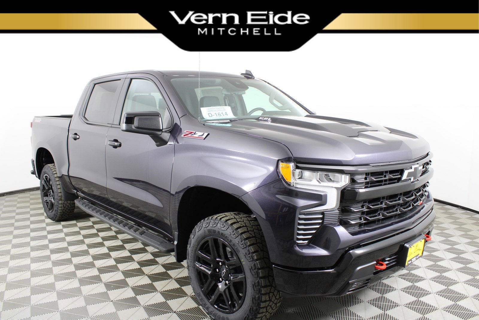 New 2024 Chevrolet Silverado 1500 LT Trail Boss Crew Cab in Mitchell ...