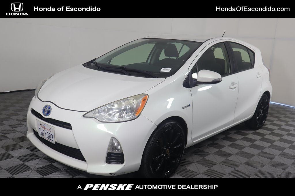 Toyota Prius C Moonglow