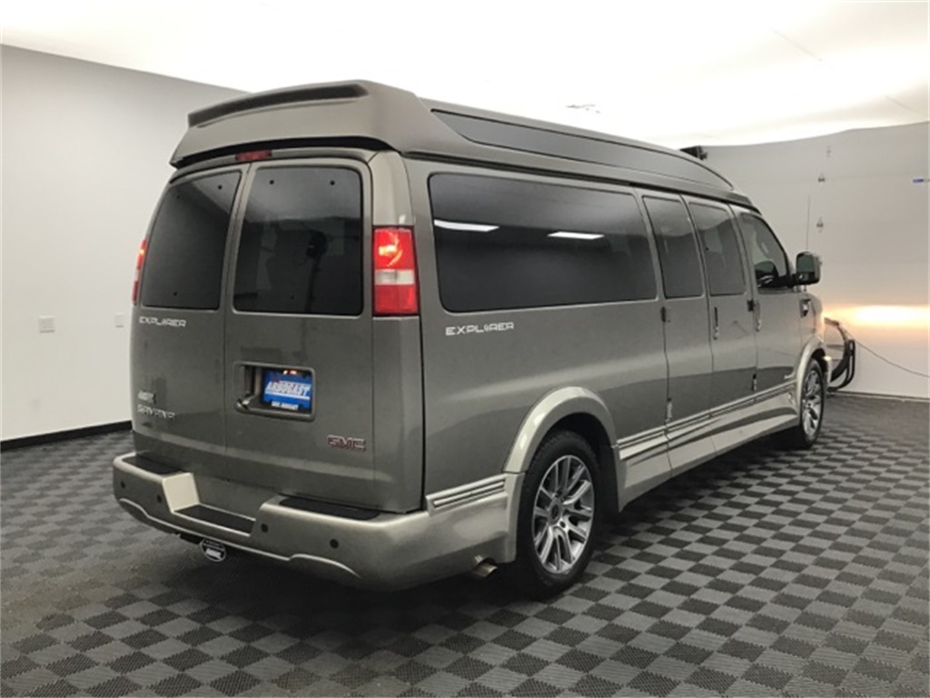 Pre-Owned 2019 GMC Conversion Van Explorer Limited SE RWD #UP35451 ...