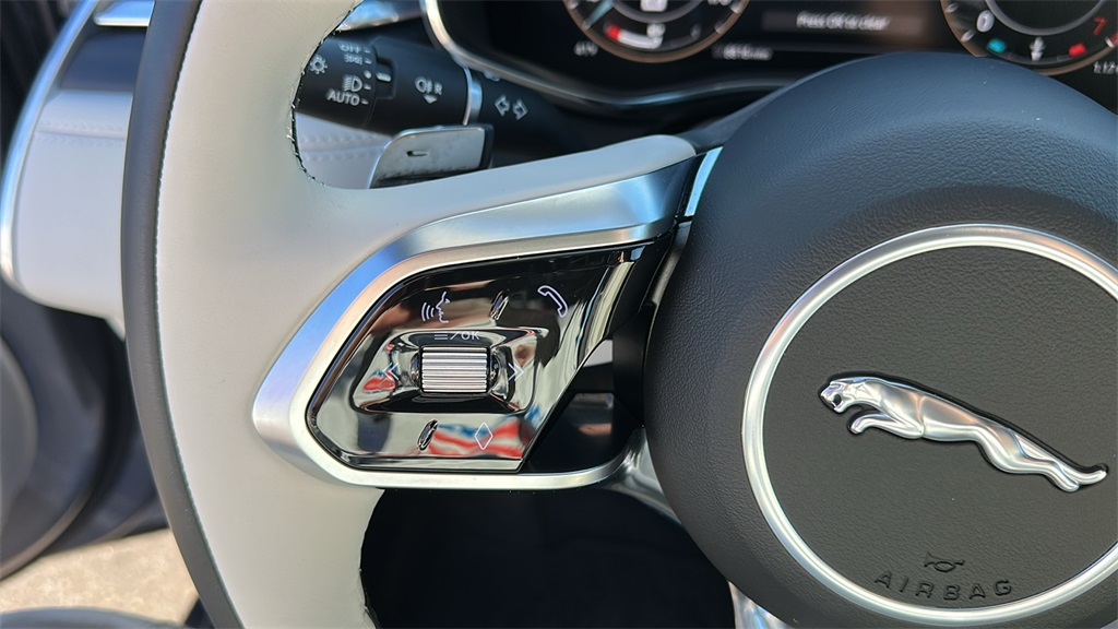 Pre-Owned 2024 Jaguar XF R-Dynamic SE 4D Sedan #L24311 | Executive Auto ...