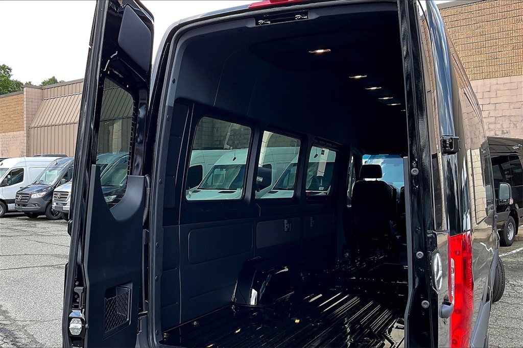 New 2025 Mercedes-Benz Sprinter 3500 Cargo 170 WB 3D Extended Cargo Van ...