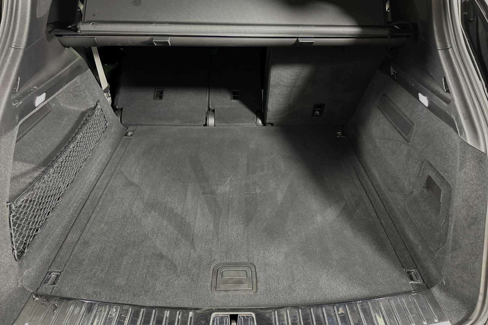 Pre-Owned 2023 Porsche Cayenne Platinum Edition AWD Sport Utility in Newport Beach #RB052941A ...