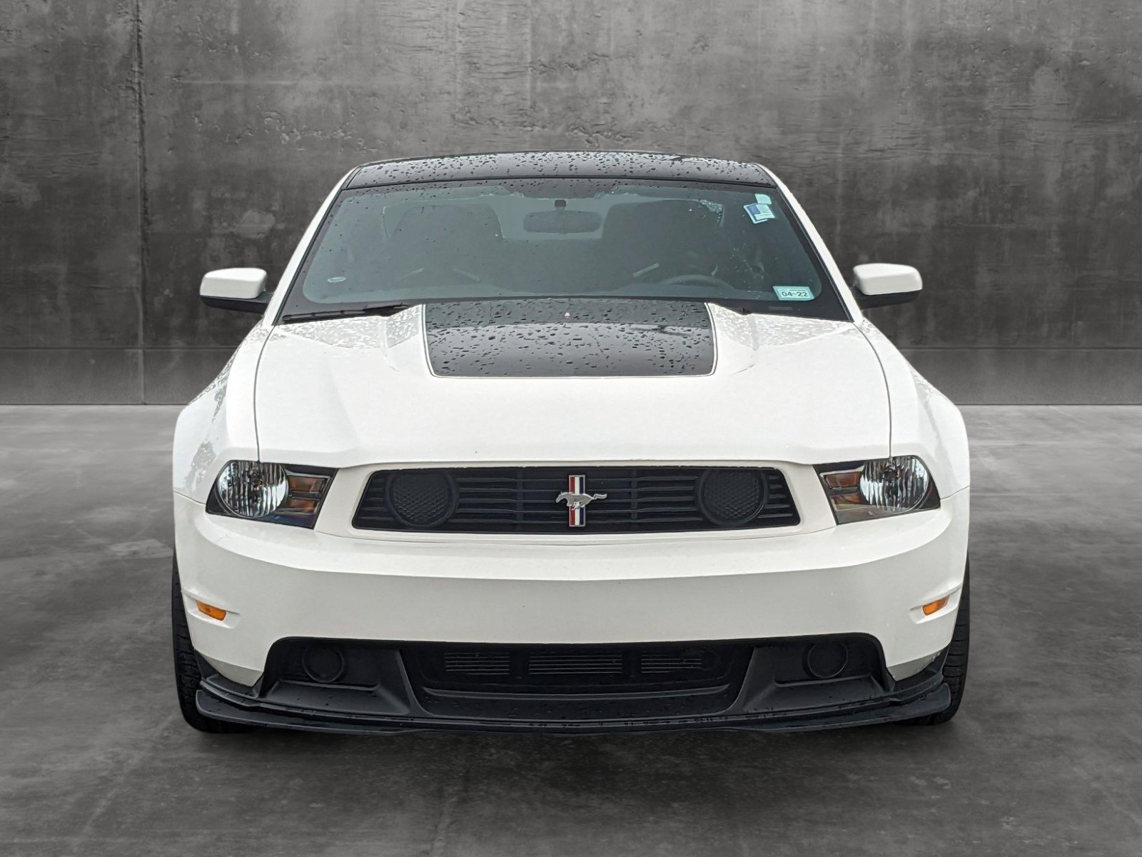 Mustang Boss 302 2022 White