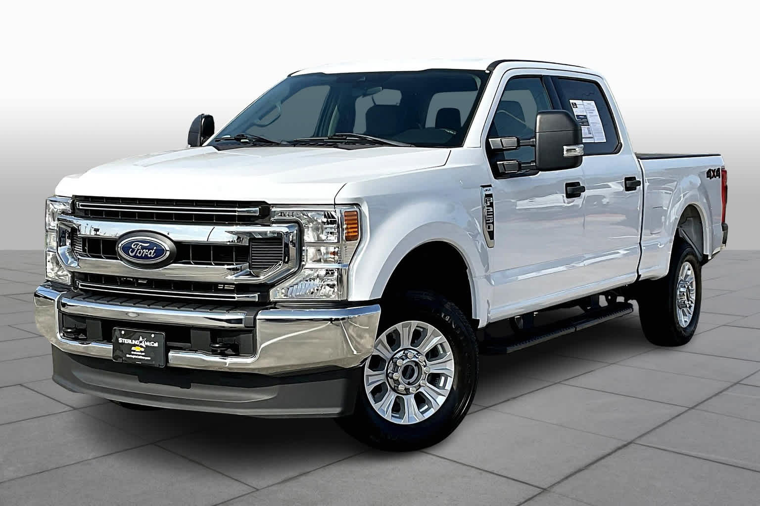Pre-Owned 2022 Ford Super Duty F-250 SRW XLT Crew Cab Pickup in ...