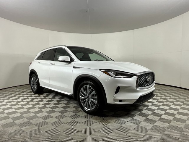 New 2025 INFINITI QX50 LUXE 4D Sport Utility in North Miami #MSF105451 | Warren Henry Auto Group