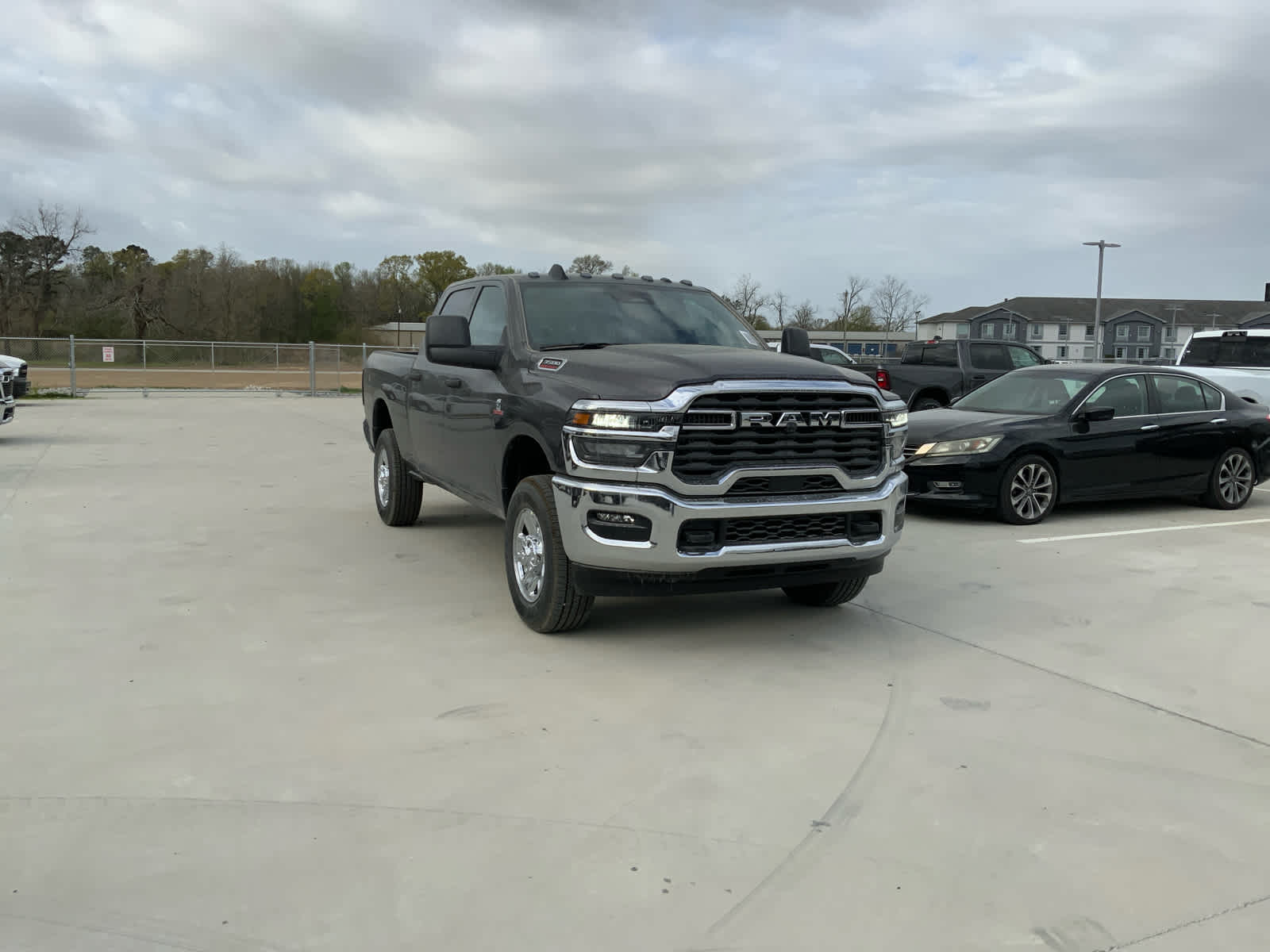 New 2025 RAM 3500 Tradesman Crew Cab in Opelousas #250323 | Sterling ...
