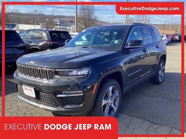 New 2025 Jeep Grand Cherokee Overland Utility in Wallingford #25151 | Executive Dodge Jeep RAM
