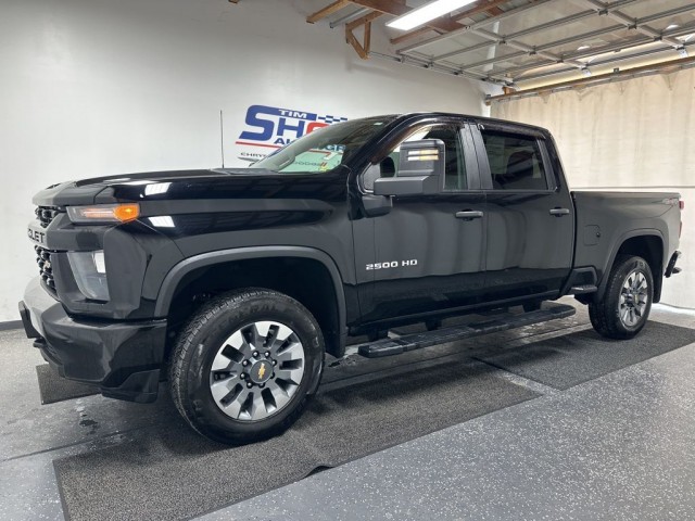 Pre-Owned 2022 Chevrolet Silverado 2500HD Custom 4D Crew Cab | Tim ...