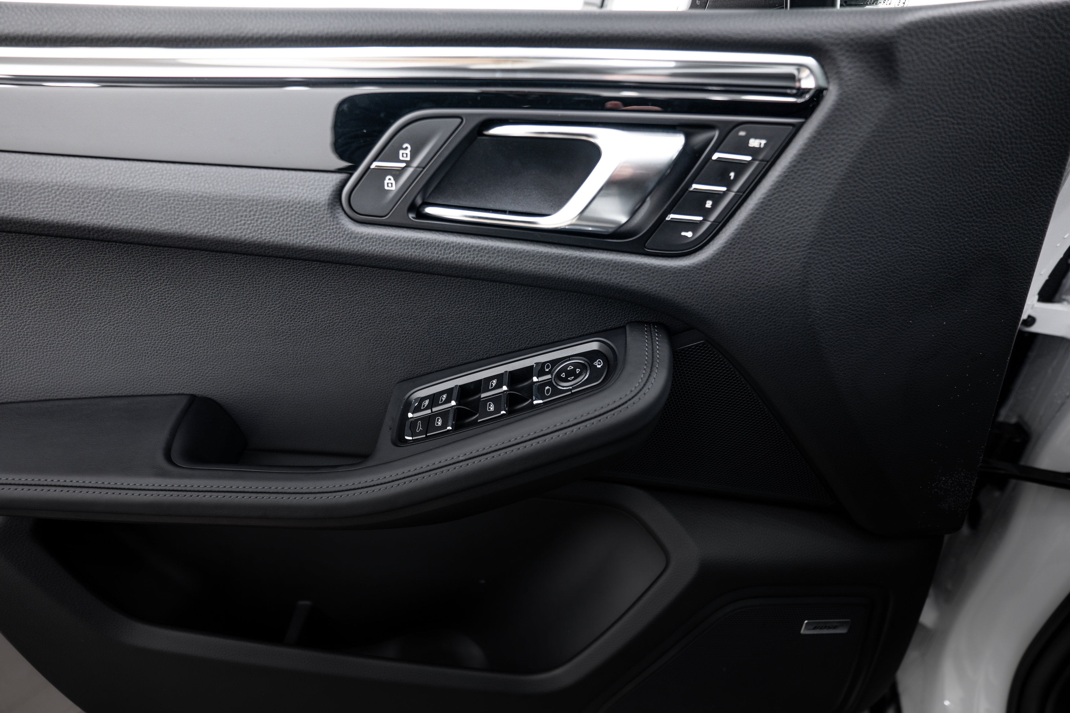 New 2026 Porsche Macan T Sport Utility in Highland Park #P260200 ...