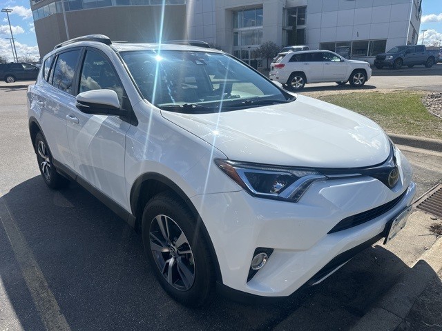 Pre-Owned 2018 Toyota RAV4 XLE 4 Door SUV in Apple Valley #94336A ...