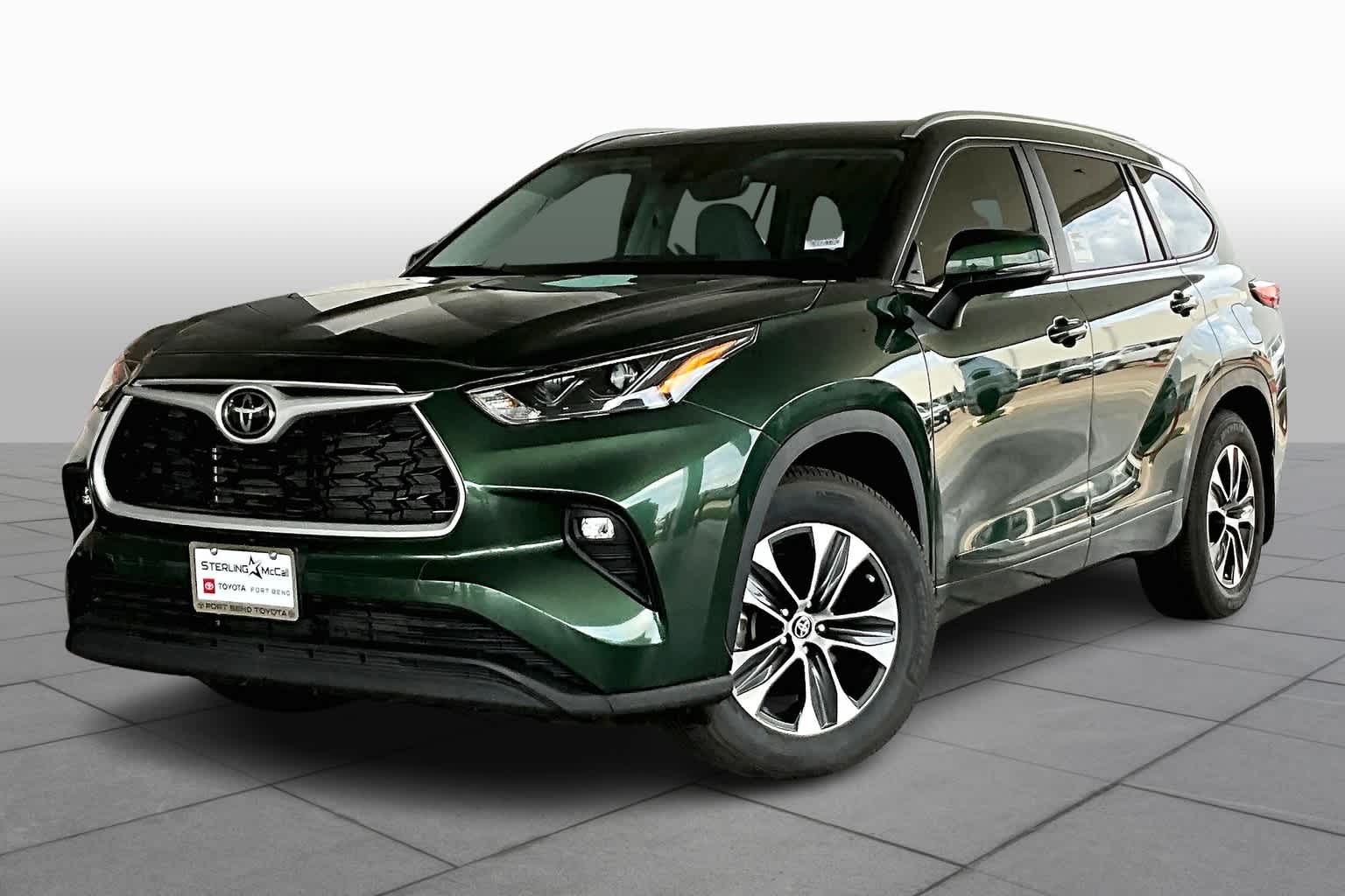 New 2023 Toyota Highlander XLE in Richmond #PS506536 | Sterling McCall ...