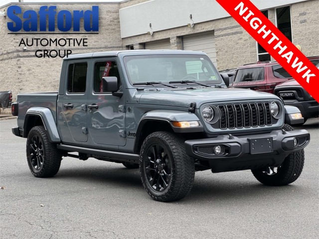 New 2025 Jeep Gladiator Nighthawk 4D Crew Cab # SL500794 in Warrenton | Safford Chrysler Jeep ...
