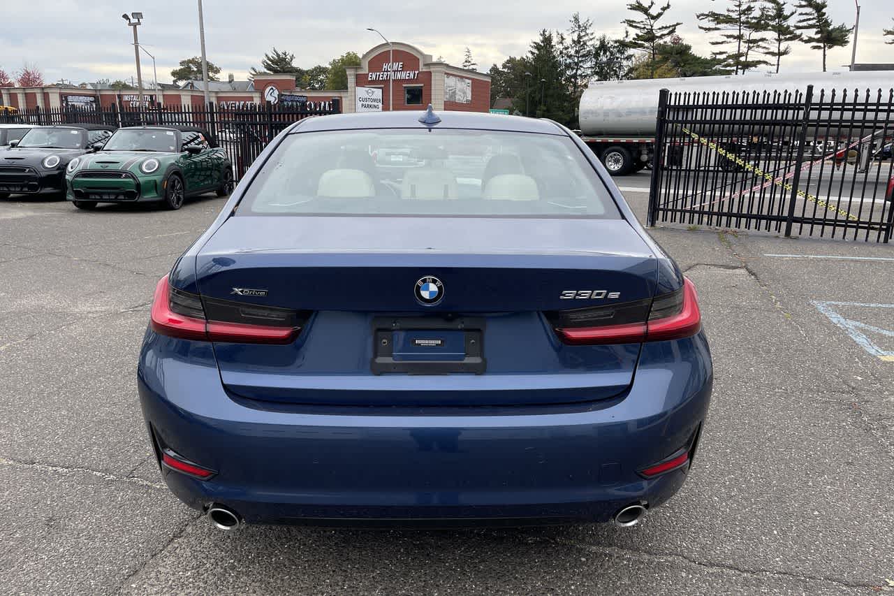 Pre-Owned 2021 BMW 3 Series 330e xDrive 4dr Car in West Roxbury # ...