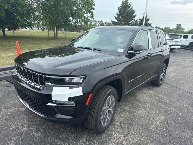 New 2025 Jeep Grand Cherokee Limited 4D Sport Utility in Central IL # ...