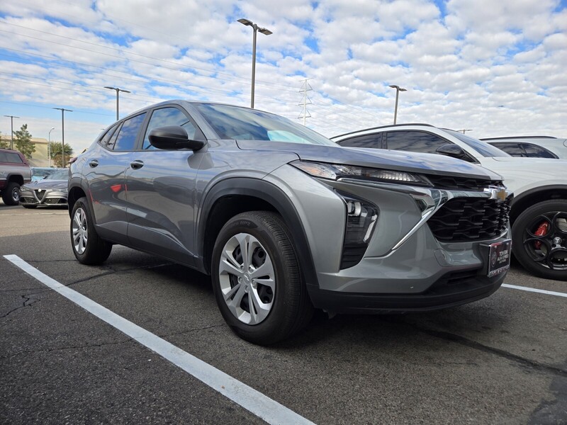 Pre-Owned 2025 CHEVROLET TRAX FWD 4DR LS Sport Utility Vehicle in ...