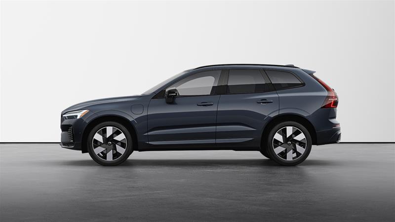 New 2024 Volvo XC60 Plus Dark Theme Crossover in Calgary #V15338 ...