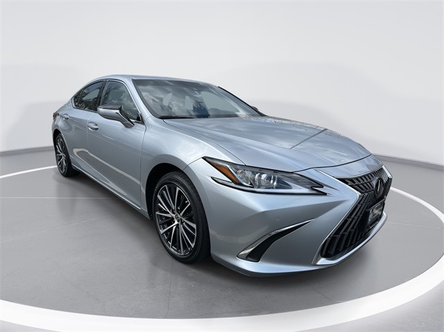 Pre-Owned 2022 Lexus ES 350 4D Sedan in Englewood Cliffs #12299U | Maserati Englewood Cliffs