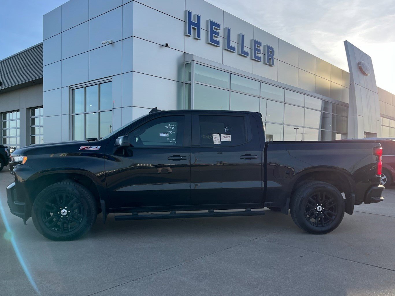 Pre-Owned 2021 Chevrolet Silverado 1500 RST 4D Crew Cab in Pontiac # ...