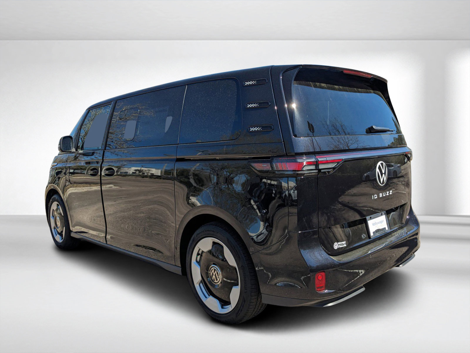 New 2025 Volkswagen ID. Buzz Pro S Mini-van, Passenger in Gainesville # ...