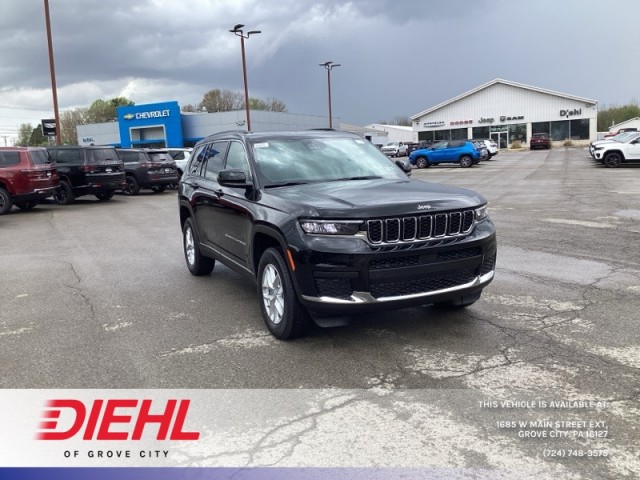 New 2025 Jeep Grand Cherokee L Laredo Utility in McKees Rocks #25GJ2590 | Diehl CDJR of Robinson